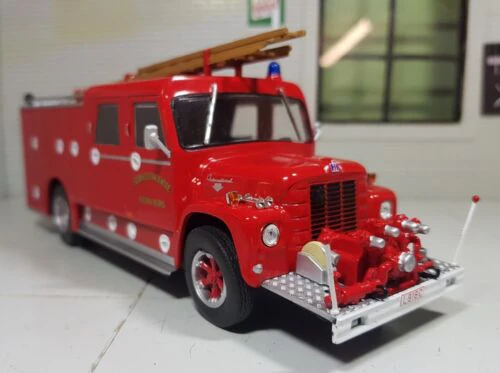 International Loadstar Fire Engine Tender 1972 Atlas 1:43 - Flash Sale ...